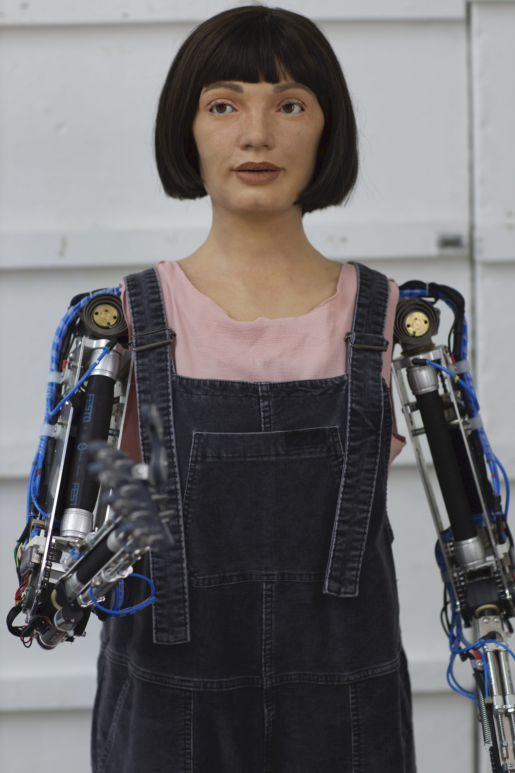 Ai-Da: The AI Powered Robot Artist | DailyArt Magazine