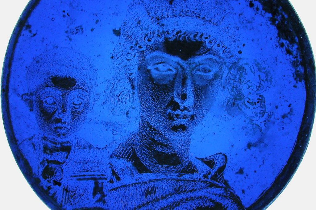 Born of Fire: Ancient Roman Glass | DailyArt Magazine