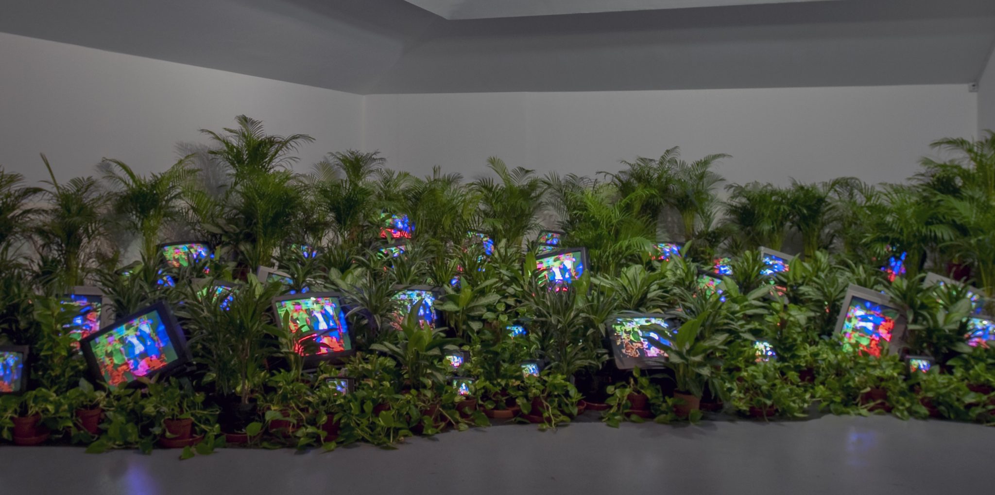 Video Art Pioneer: Nam June Paik in 5 Works | DailyArt Magazine