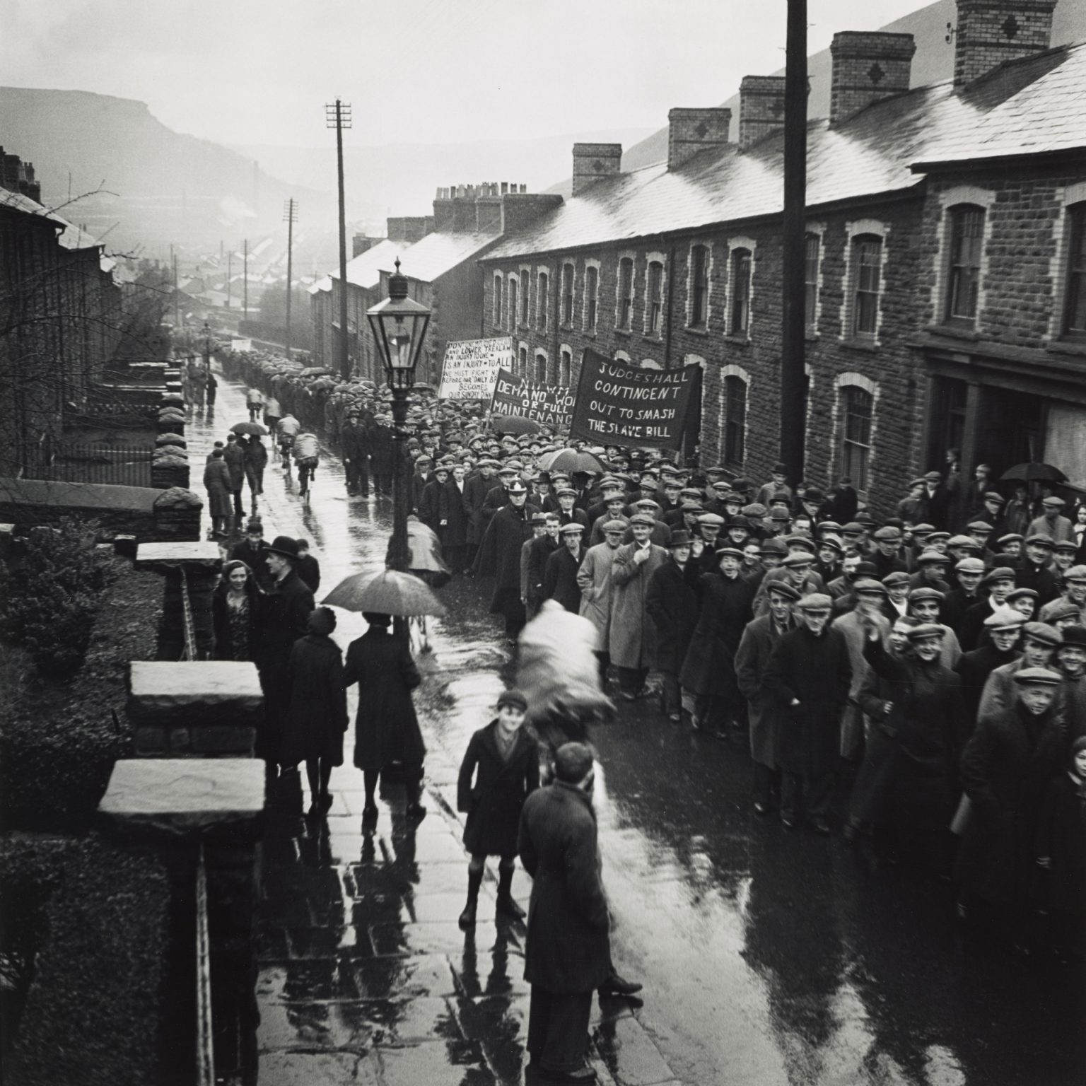 Art in Exile: Refugee Artists Who Fled to Wales | DailyArt Magazine