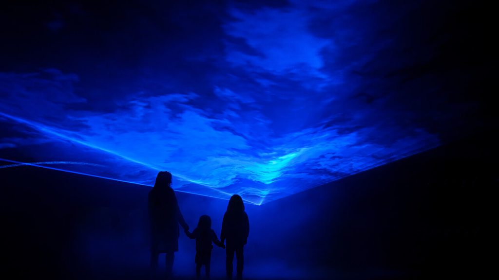 Studio Roosegaarde's Installations in Tampa | DailyArt Magazine