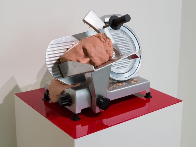 Doreen Garner: KING COBRA and Body Horror Sculptures | DailyArt Magazine