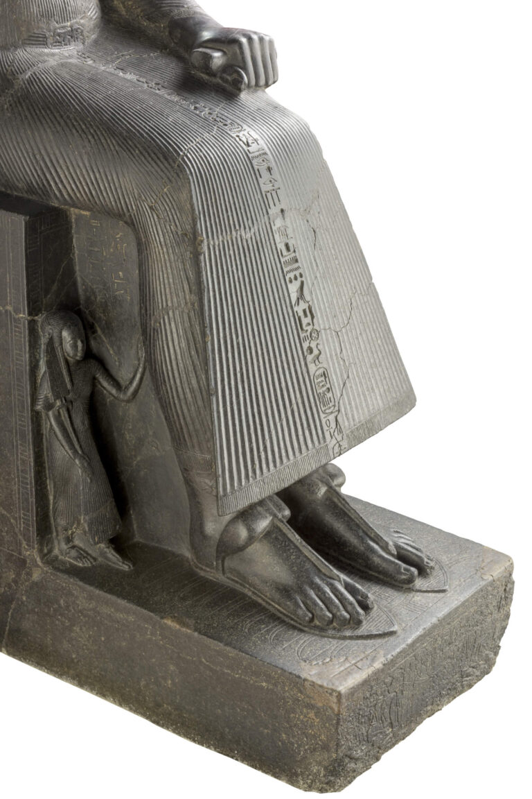 Masterpiece Story: Statue of Ramesses II | DailyArt Magazine