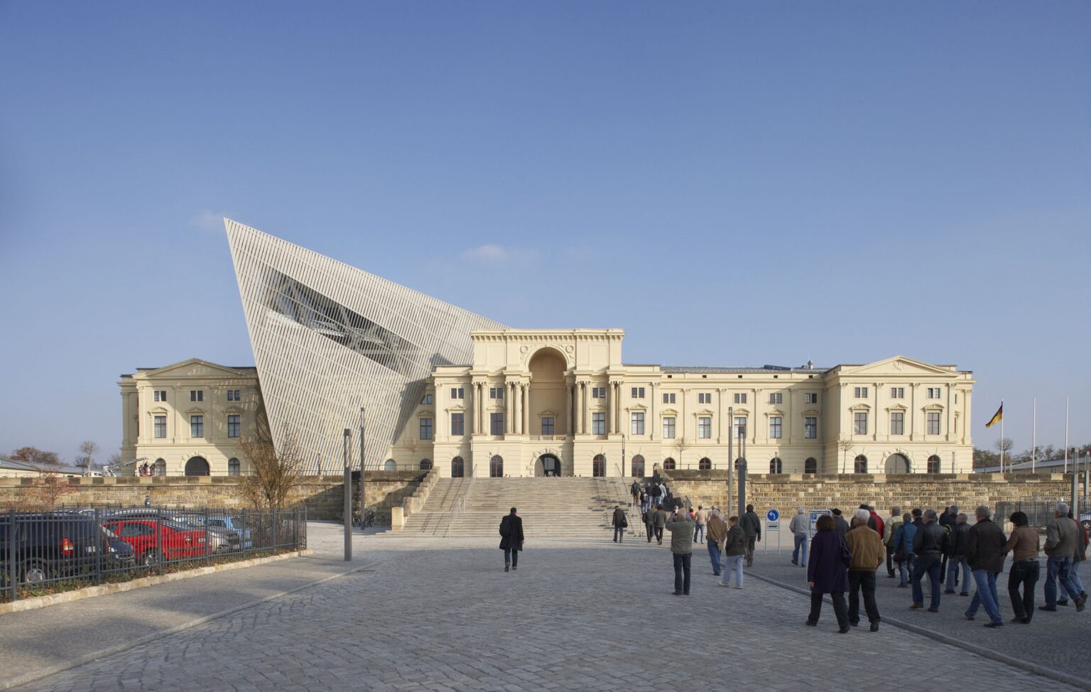 Daniel Libeskind in 10 Designs | DailyArt Magazine