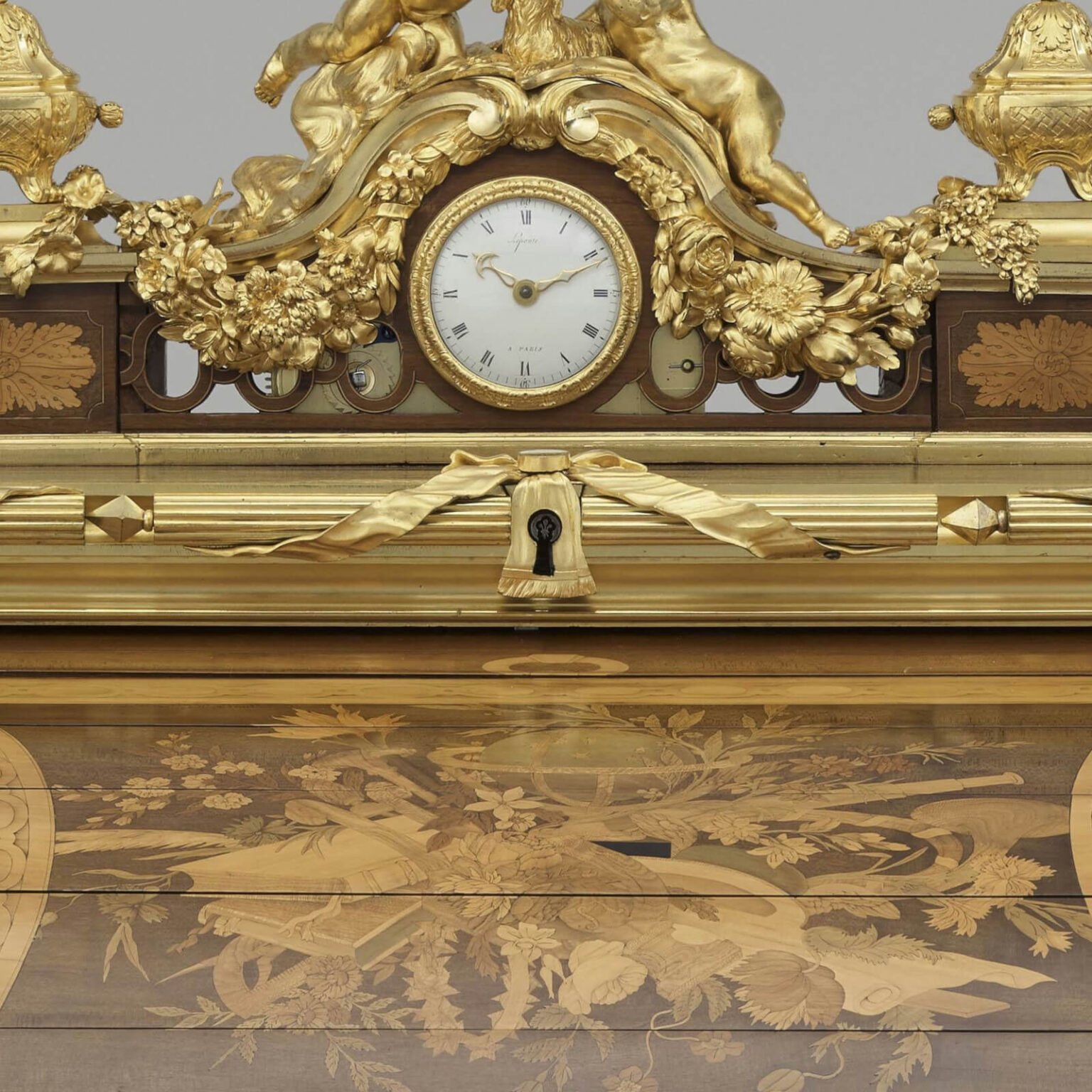 Masterpiece Story: Bureau du Roi by Jean-Henri Riesener